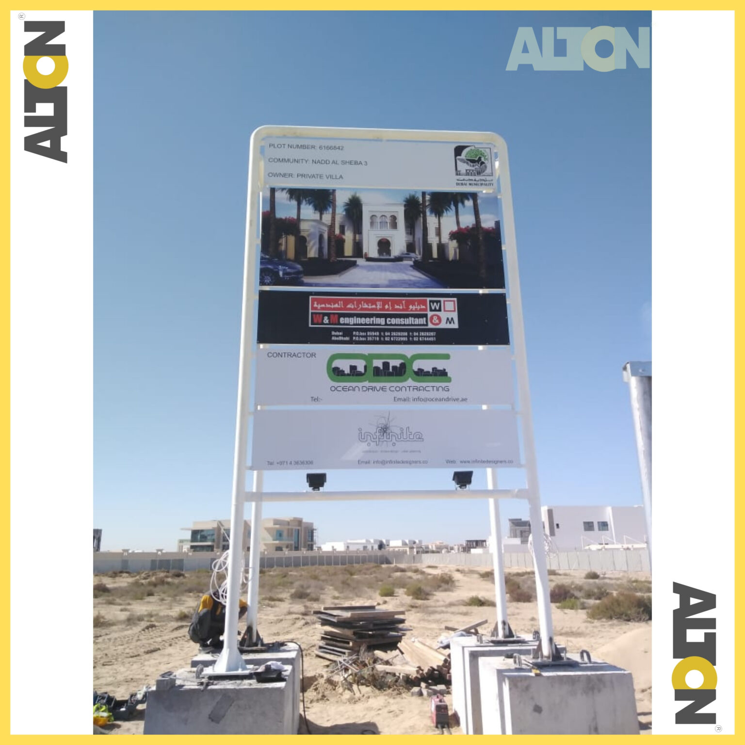 CONSTRUCTION SIGNAGE / SIGN BOARD - Alton Fencing