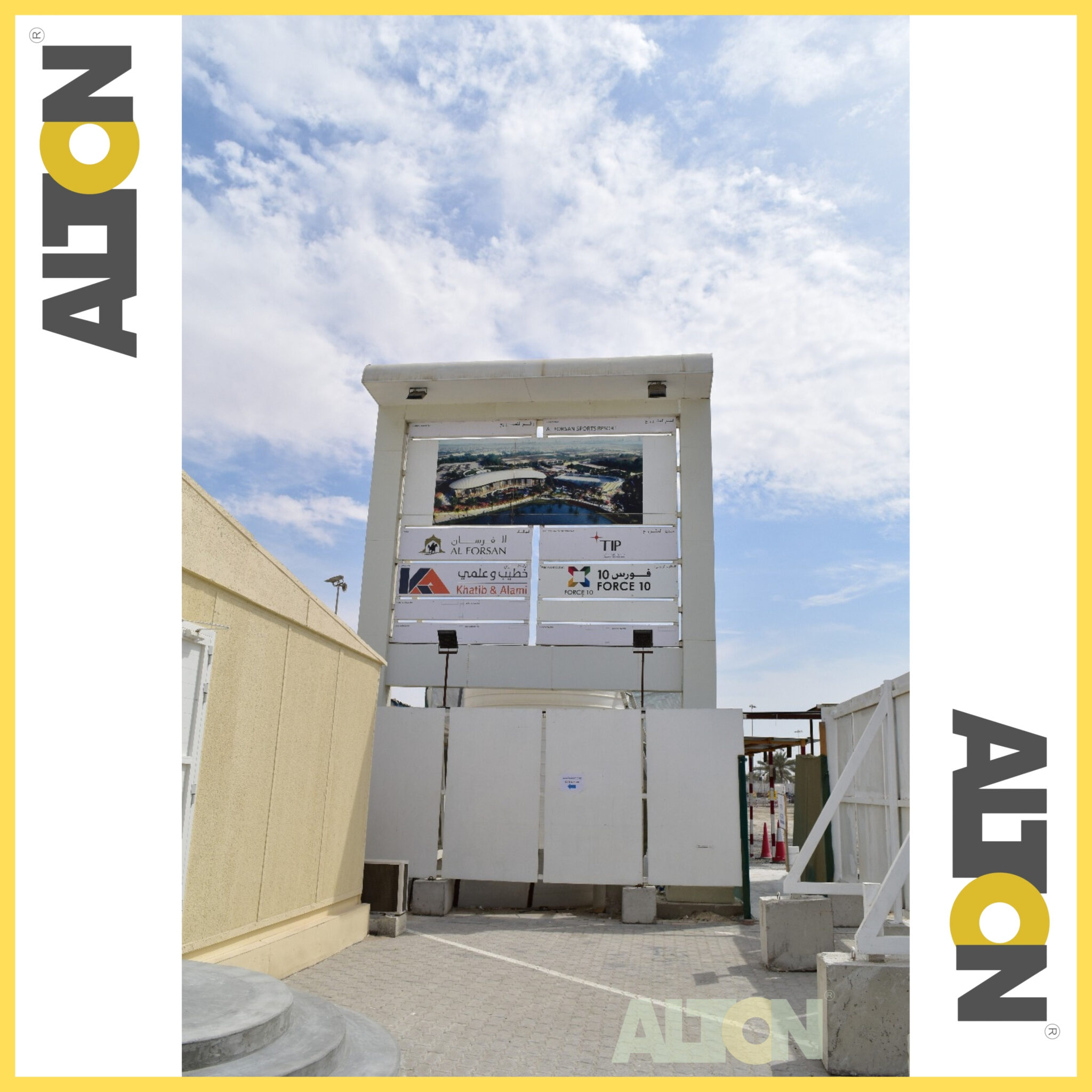 CONSTRUCTION SIGNAGE / SIGN BOARD - Alton Fencing
